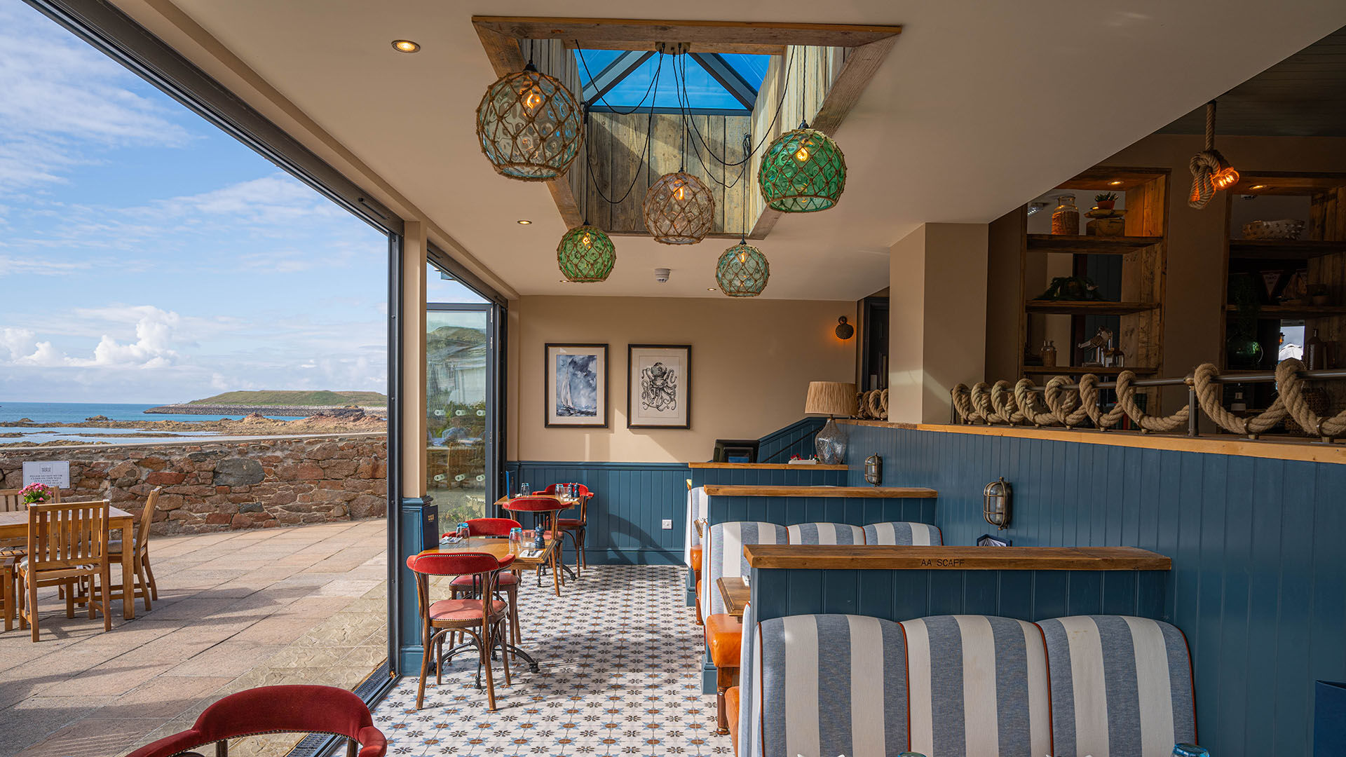 Concorde BGW | The White Horse